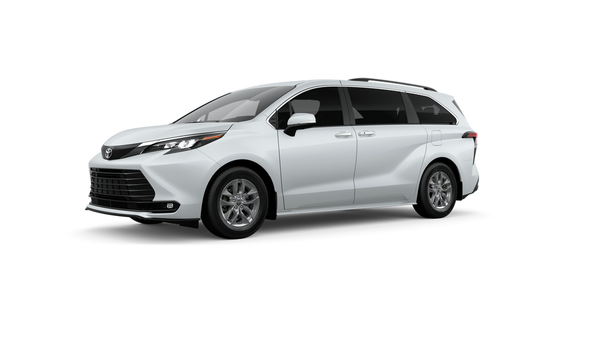New 2026 Toyota Sienna XLE 8 PASSENGER in Concord # | Hendrick Toyota ...